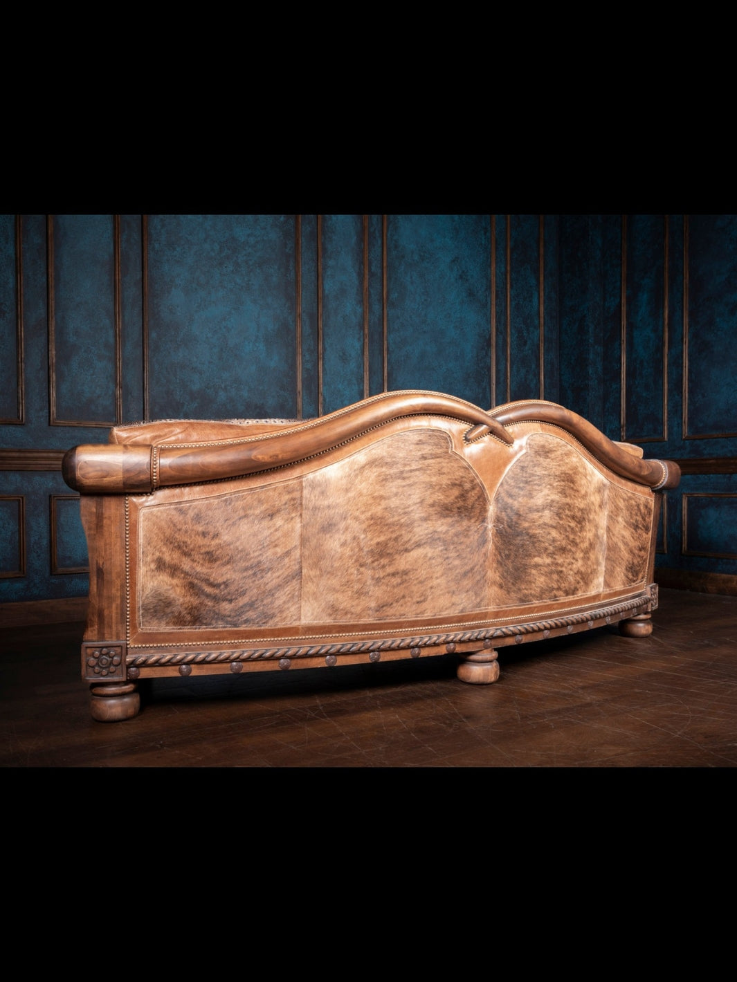 Caramel Croc Leather Cowhide Cattle King Sofa – Runyon's Fine Furniture