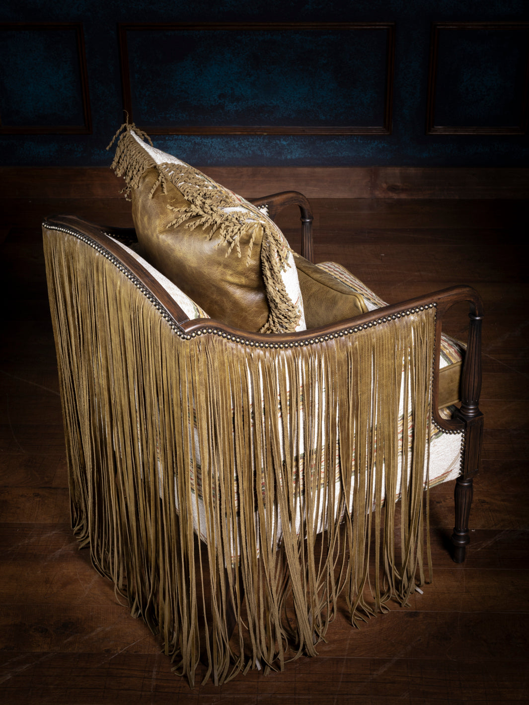 Reversible Fringe Leather Accent Chair – Runyon's Fine Furniture