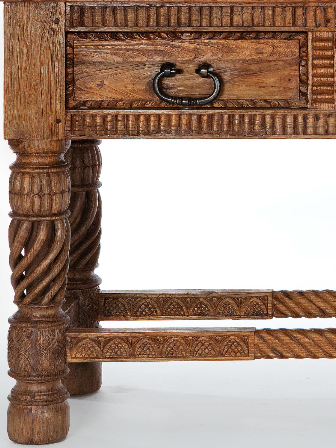 Jason Scott Twist Leg Console – Runyon's Fine Furniture